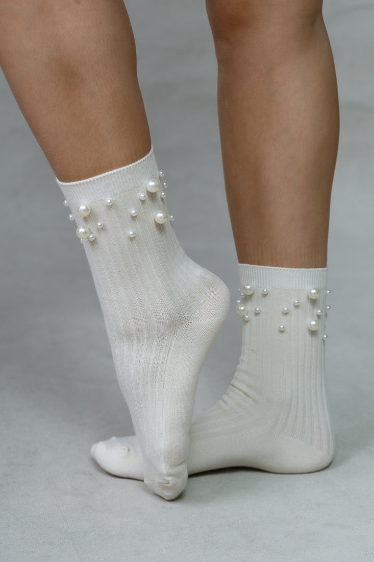 PEARL RIBBED SOCKS – Limlim fashion accessories
