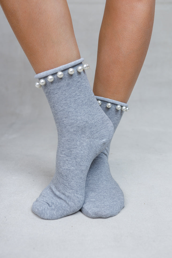 PEARL SOCKS – Limlim fashion accessories